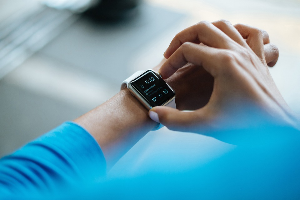 Survey: Wearables & Social Media to Be Incorporated into Clinical ...